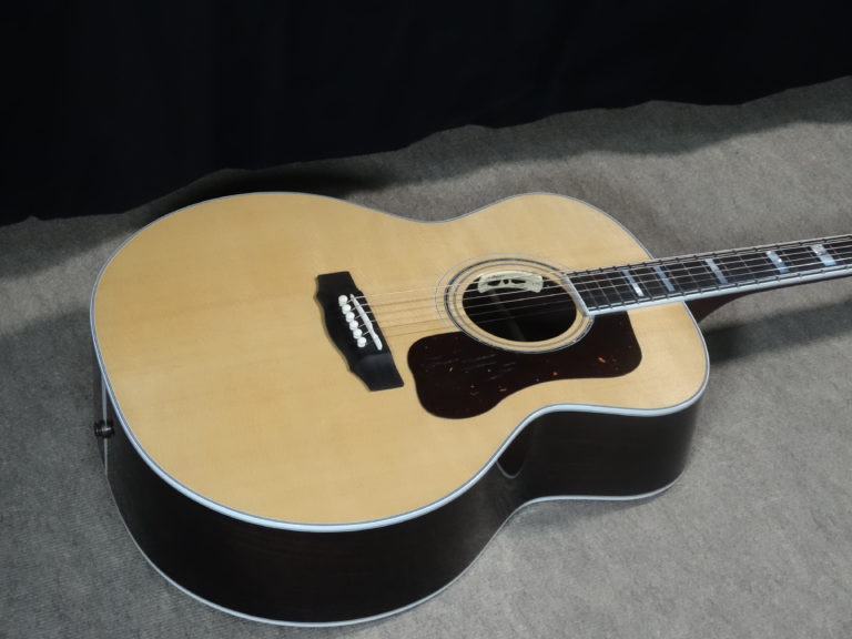 Guild F-55 E USA Cutaway Guitar Magazine