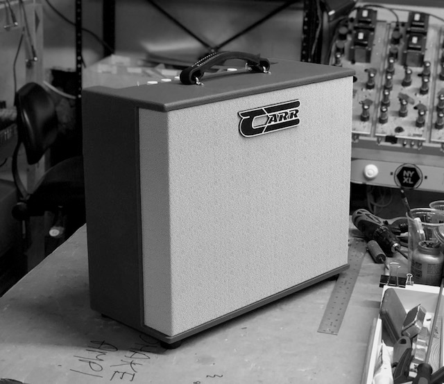Carr Amplifiers presenta el Telstar Combo Cutaway Guitar Magazine