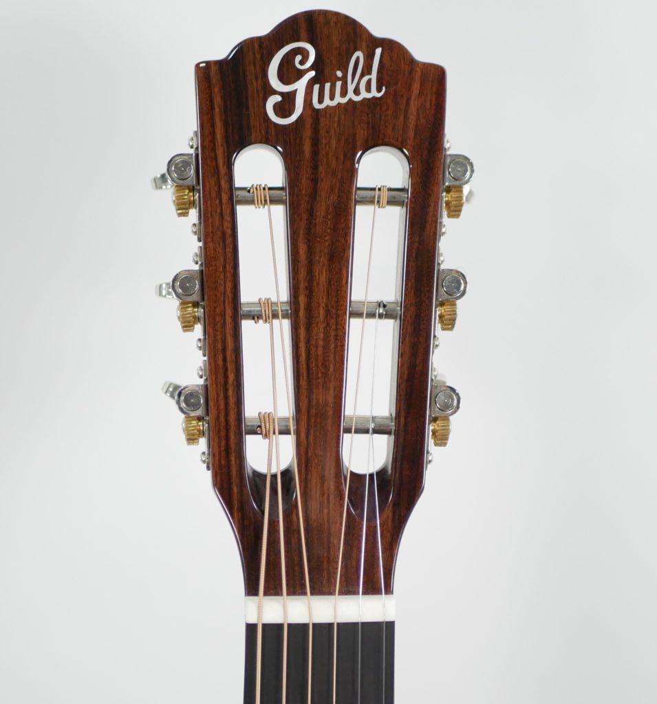 Guild P-240 y DS-240 Memoir - Cutaway Guitar Magazine