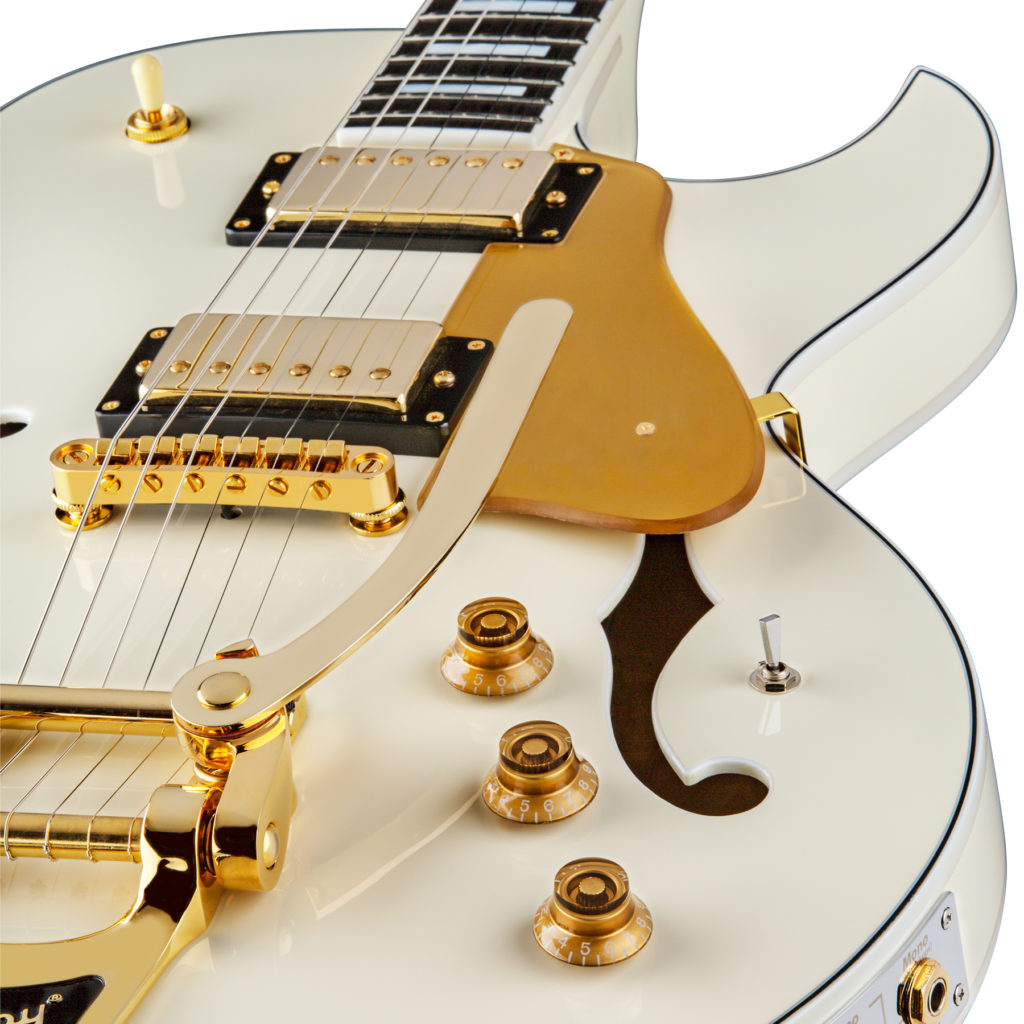 Dean Guitars presenta la Colt Bigsby - Cutaway Guitar Magazine