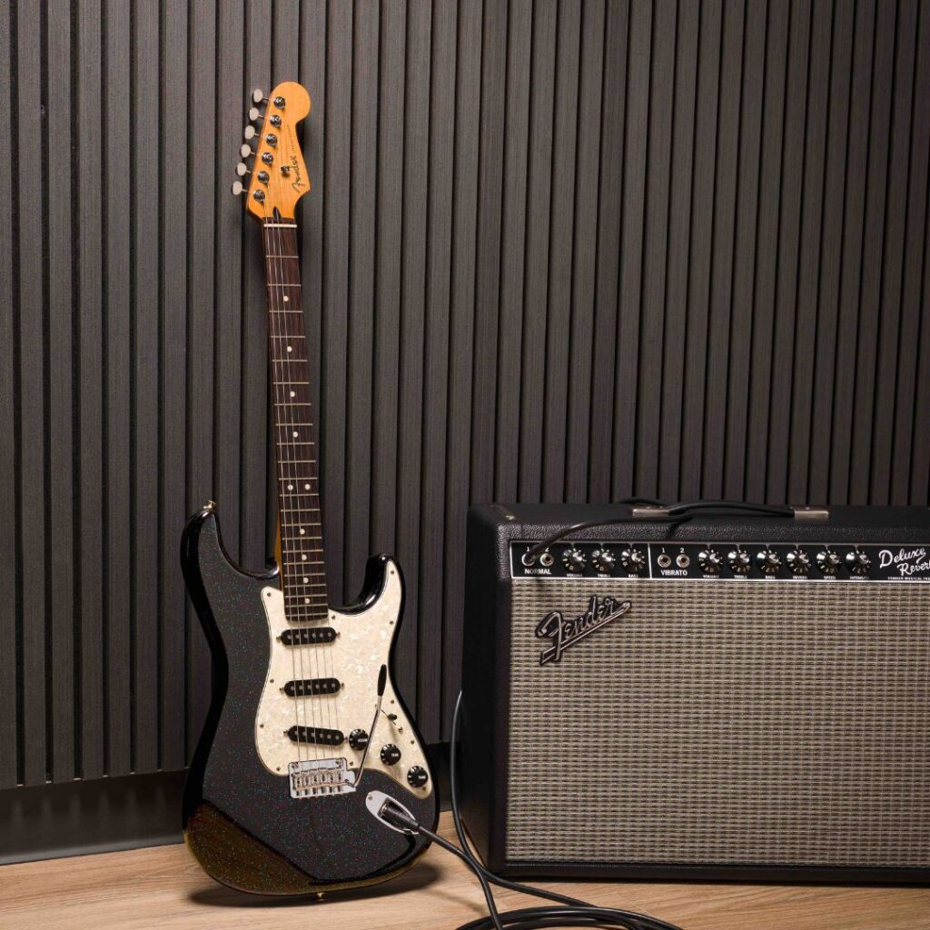 Guitarras - Cutaway Guitar Magazine