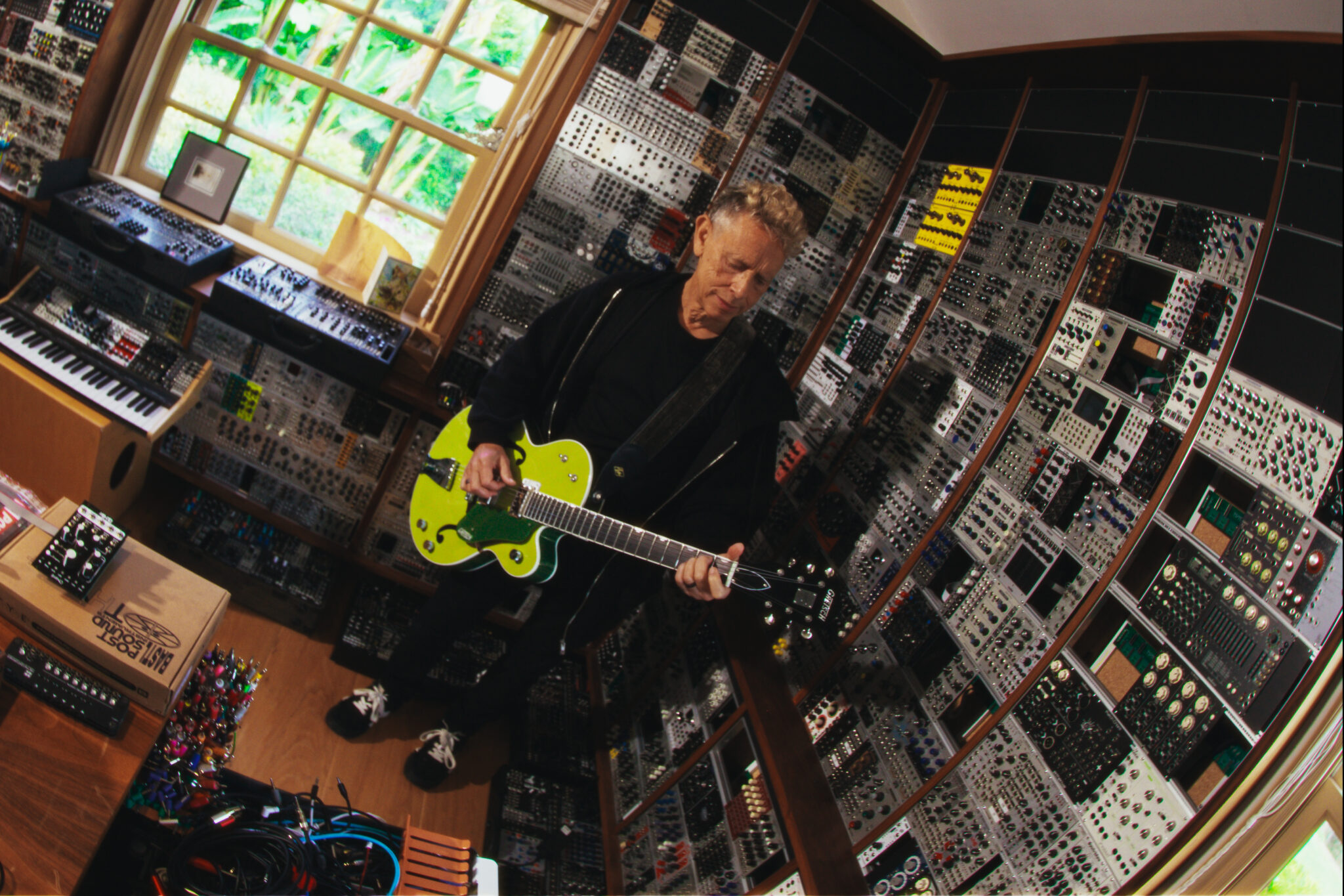 Gretsch Martin Gore Anniversary - Cutaway Guitar Magazine
