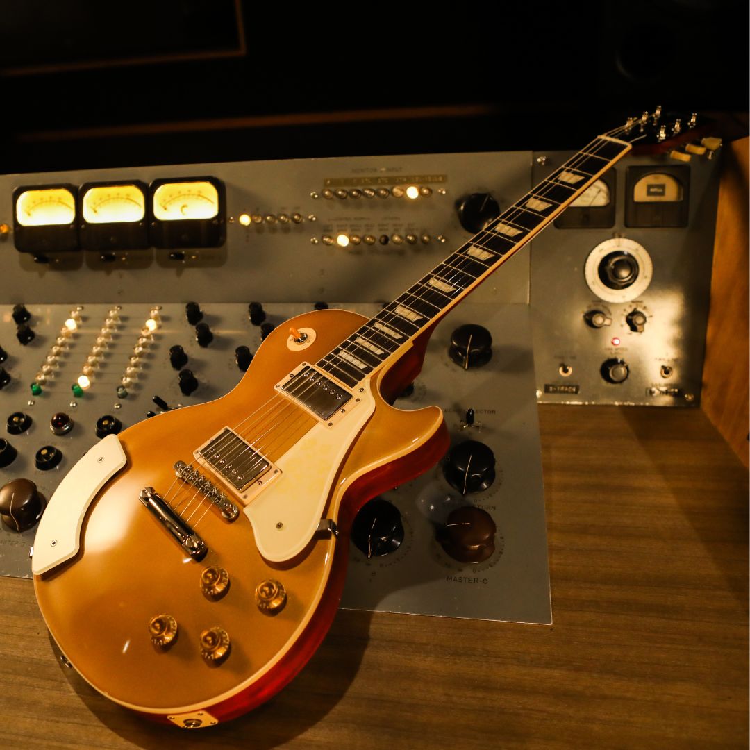 Gibson Mary Ford LP Standard Cutaway Guitar Magazine