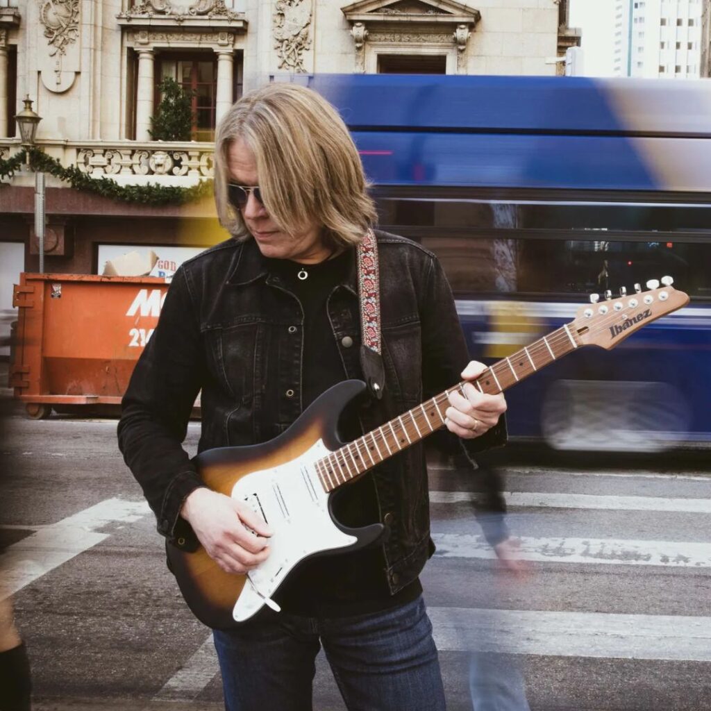 Cutaway Guitar Magazine - Revista de guitarras